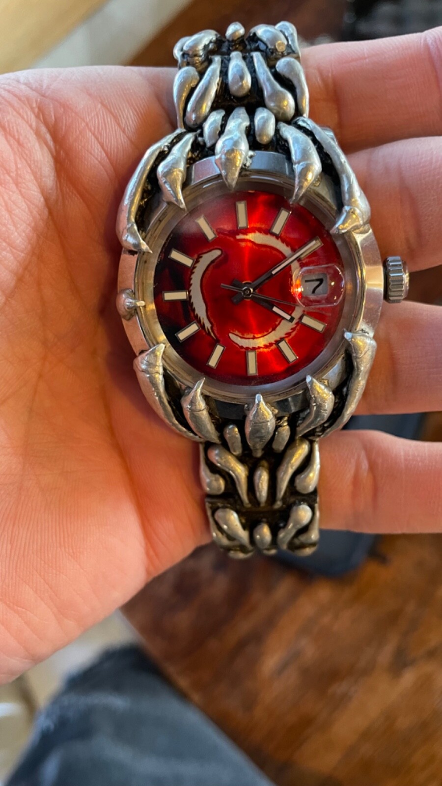 Alabaster Industries Date Watch Red Wings | eBay