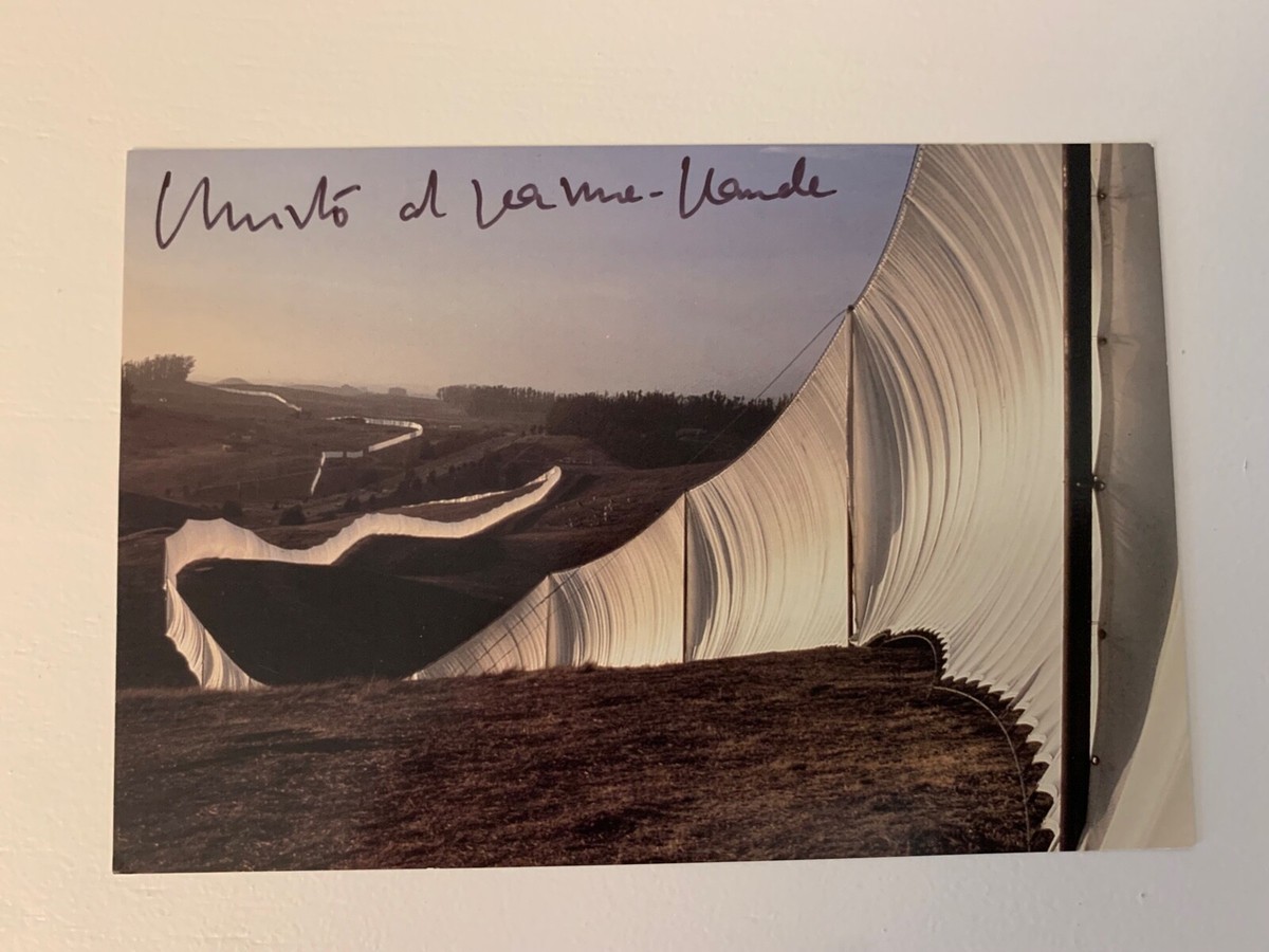 Christo And Jeanne Claude Artwork