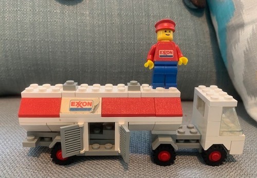 Vintage 1978 Classic LEGO FUEL PUMPER 554 with instructions includes ...