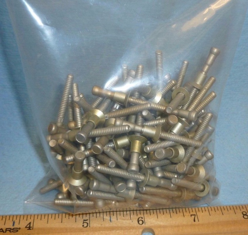 Lot of 100 CR9162-5-2 SELF PLUGGING CHERRY RIVET 100 degree C/SUNK HEAD ...