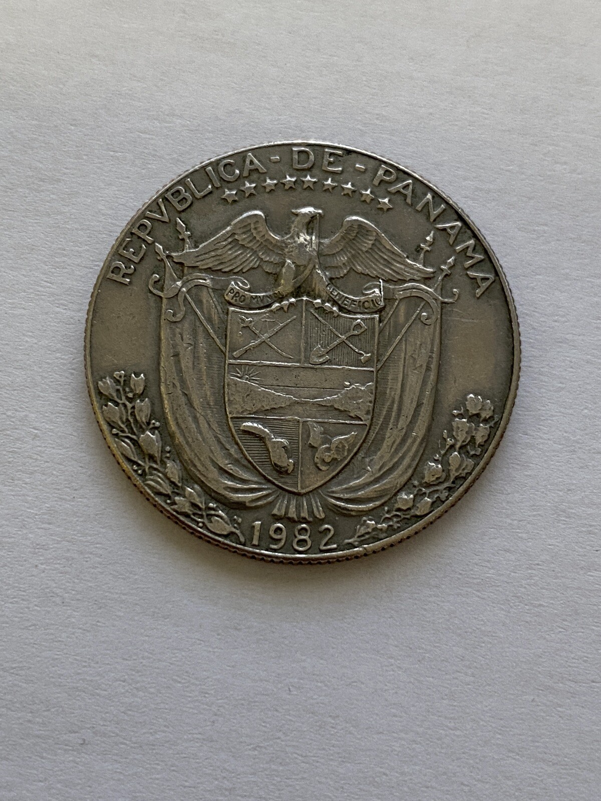 1982 Panama 1/2 Medio balboa. Nice old coin! | eBay