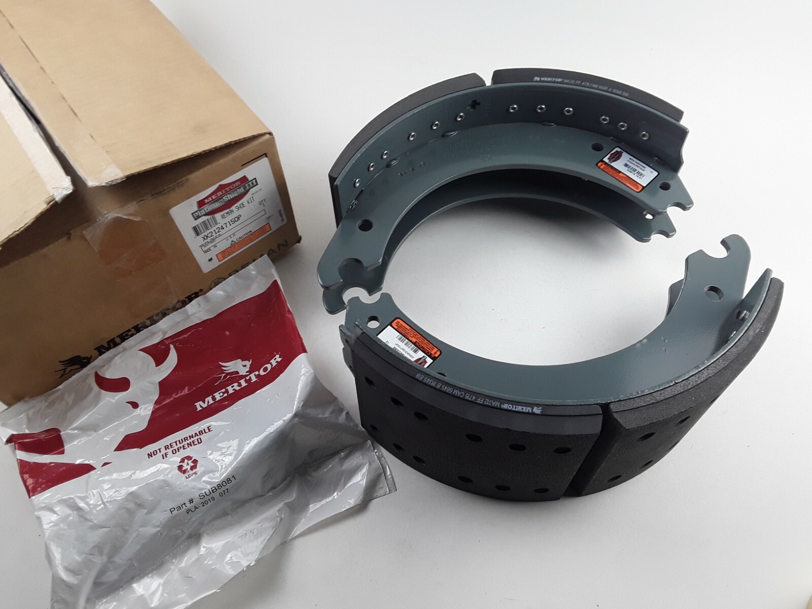 Meritor XK2124715QP Remanufactured Drum Brake Shoe Kit (lined) With ...