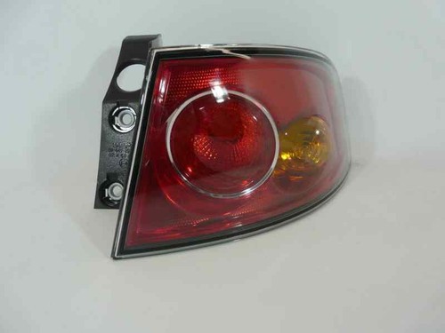 103F21171770 FEU ARRIÈRE DROIT / 16852132 / 6L6945112 / 1501252 POUR ...