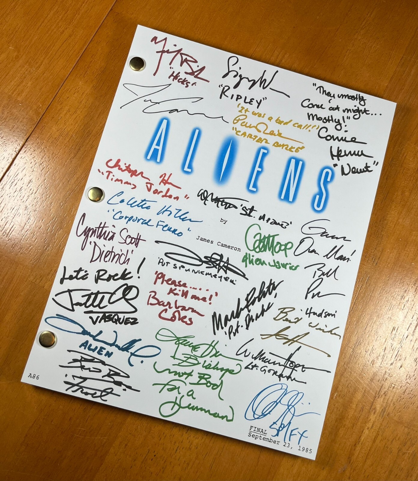 Aliens Script Signed- Autograph Reprints- Sigourney Weaver- Ripley ...