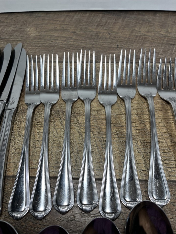 Pfaltzgraff 18/8 Stainless Steel Flatware Set 36 Pieces Silverware Pre ...
