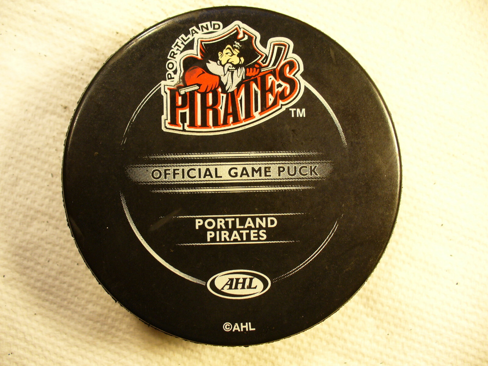 AHL Portland Pirates Ad Back Sherwood Official Game Hockey Puck Collect ...