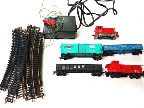 Lionel Electric Train Set HO Scale Train Set Husky Switcher Diesel ...