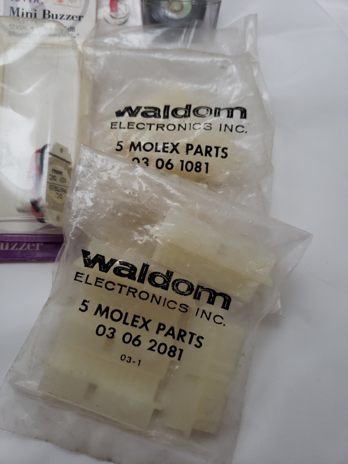 Lot of 23 Packages Radio Shack Active Electronics Parts New-Old-Stock ...