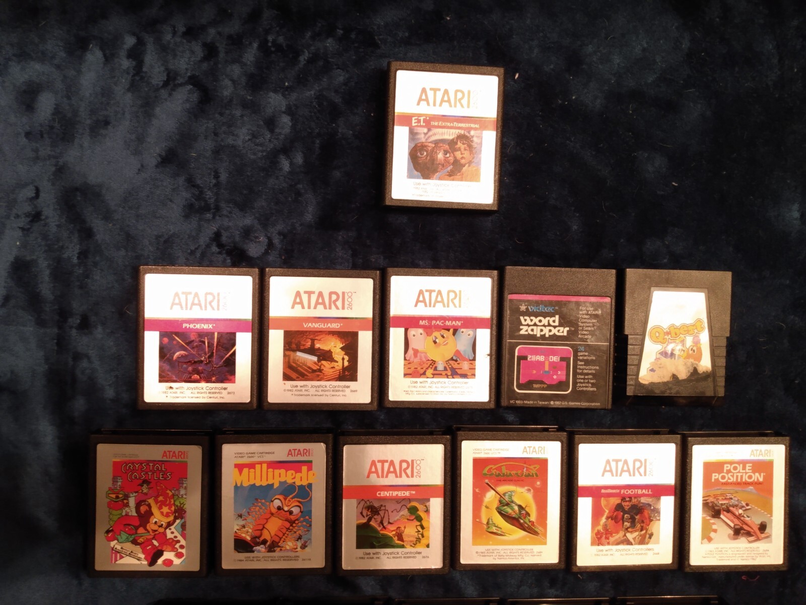 Atari game system + huge lot of Atari games including ET : The Extra ...