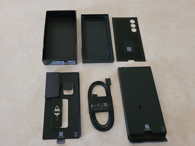 Samsung Galaxy S Series Genuine Box with Accessories - Excellent ...