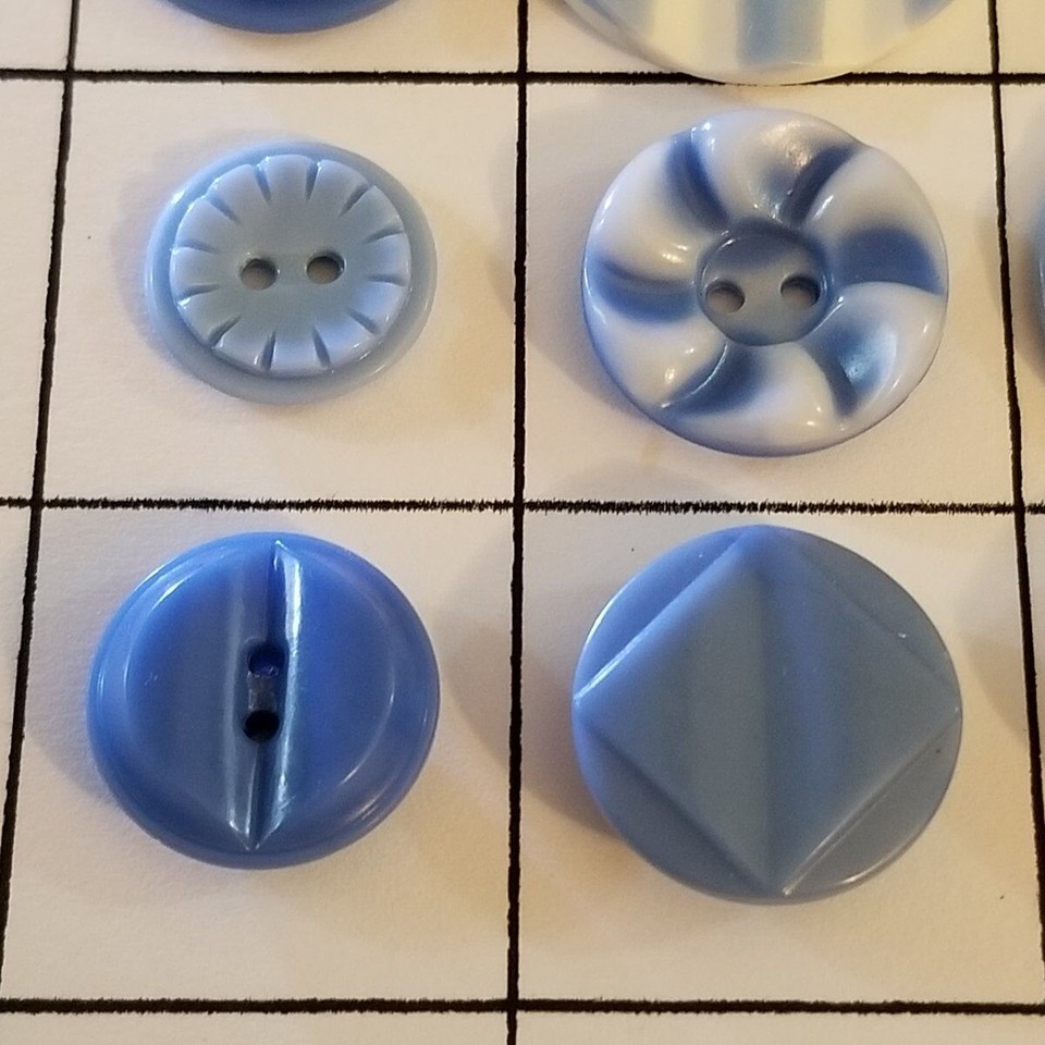 Collectible Vintage Plastic Buttons ~ COLT, 2-Tone, House Dress, Blue ...