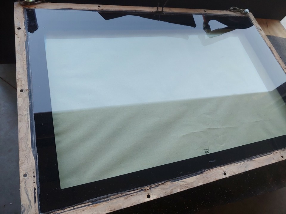 MaxxPro Windsheild Window Glass Armored Glass MRAP MaxPro Caiman RG31 ...