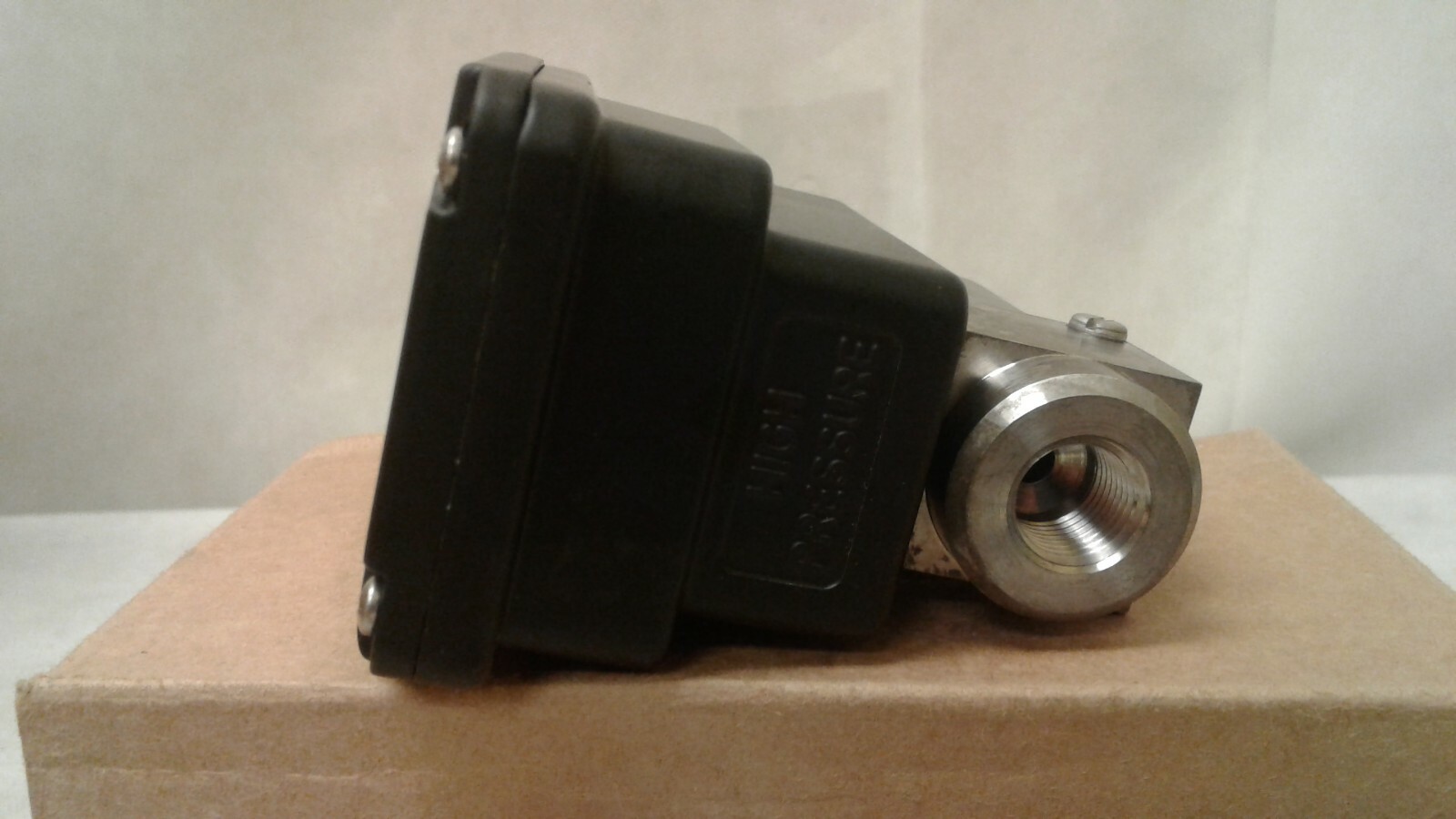 SETRA MODEL 230 PRESSURE TRANSMITTER 24VDC / 4-20MA - 2301100PD2F11B No ...