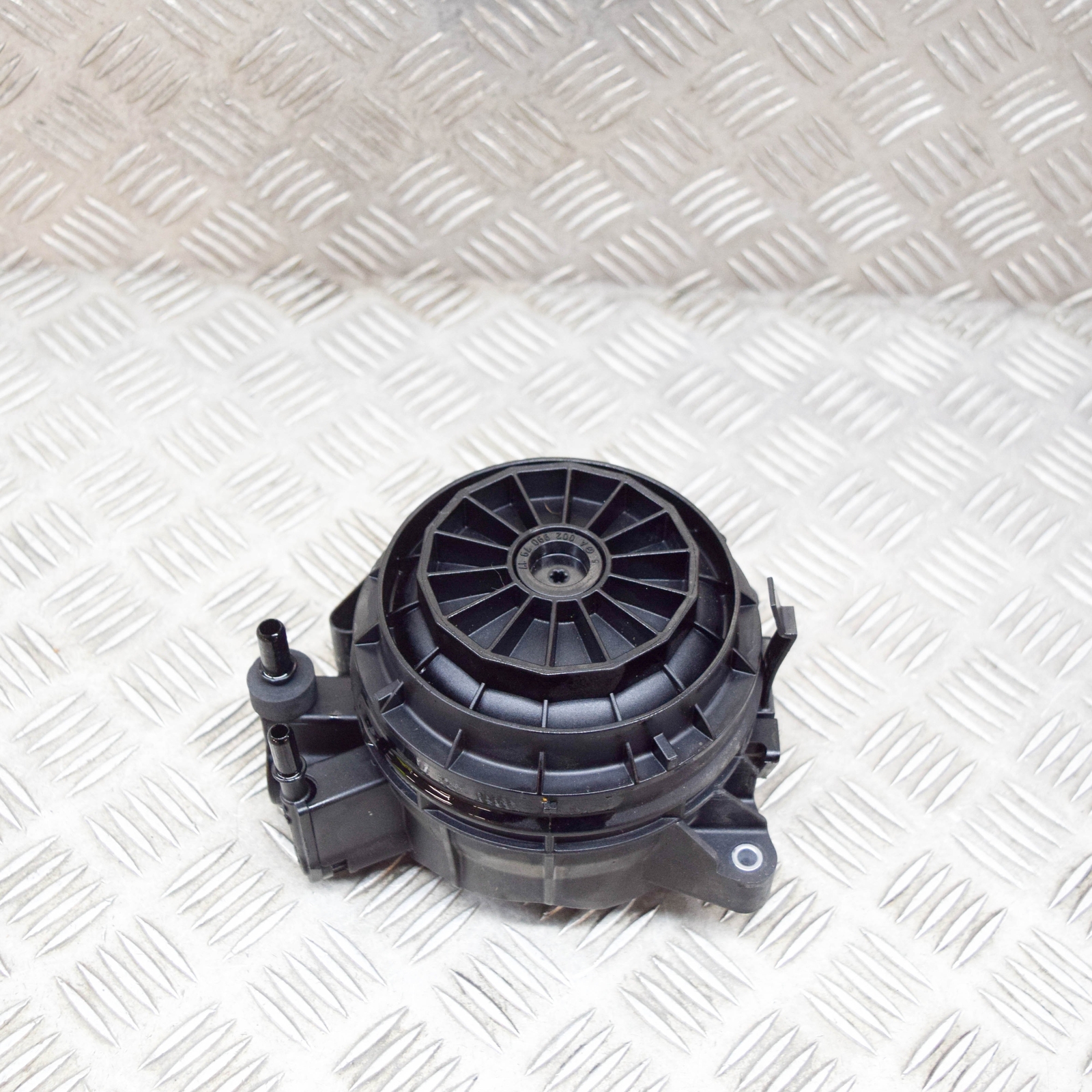 MERCEDES-BENZ GLE W167 350DE Hybrid 142kw Fuel Filter Housing ...