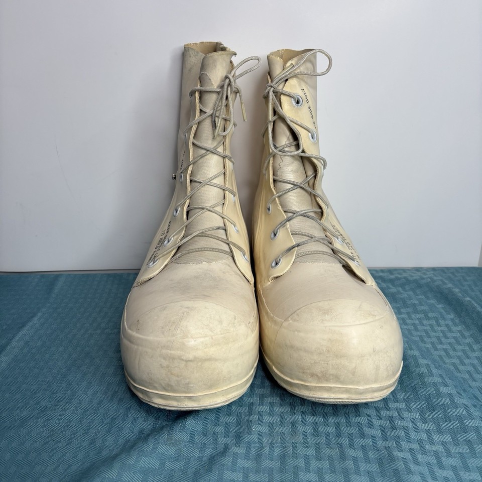 US Military Mickey Mouse/Bunny Boots Extreme Cold Vapor Barrier Boots ...