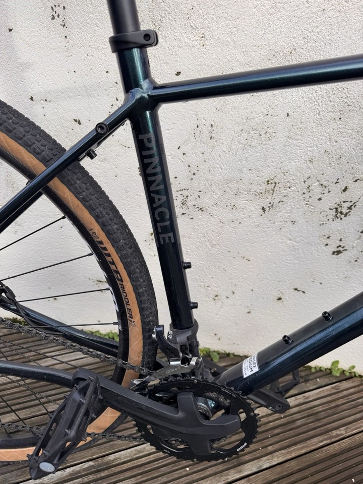 Pinnacle Arkose 2, less than a year old lightly used. Great all-round ...