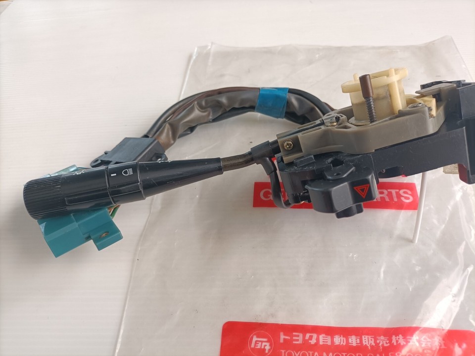 NOS TURN SIGNAL SWITCH For TOYOTA CARINA TA60 CA60 SA60 CORONA AT140 ...