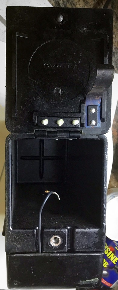 WW2 GERMAN 1942 Telephone FIELD PHONE w/CONNECTION BOX ...