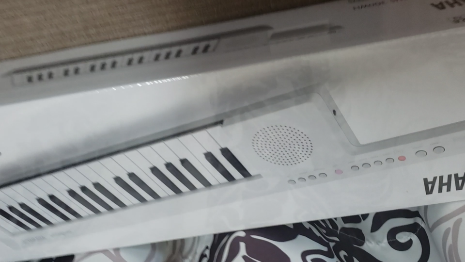 Yamaha SHS-300 SonoGenic Mini Keytar White 37 Keys 12 Voices ...