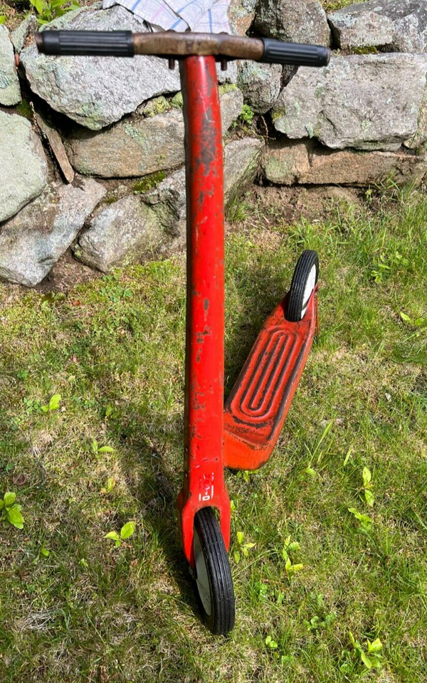 Vintage Radio Red Metal Foot-Push Scooter with Stand | eBay