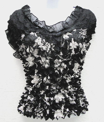 New Black & White Floral Popcorn Short Sleeve Blouse Top Shirt fits ...