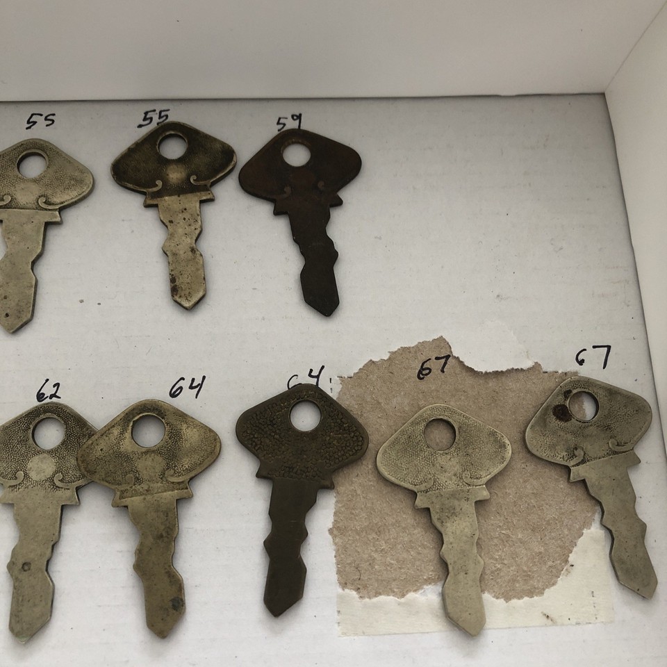 Lot Of 17 Antique Ford Model T A Keys Set 51-74 No Logo 1920’s | eBay