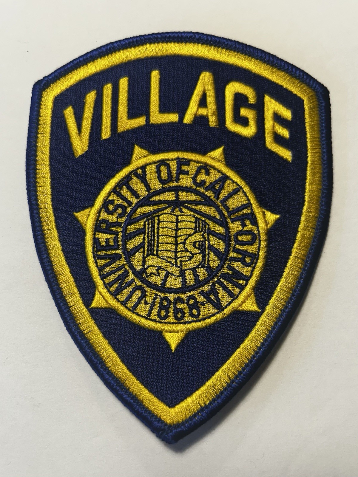 UNIVERSITY OF CALIFORNIA BERKELEY VILLAGE ALBANY SECURITY POLICE PATCH ...