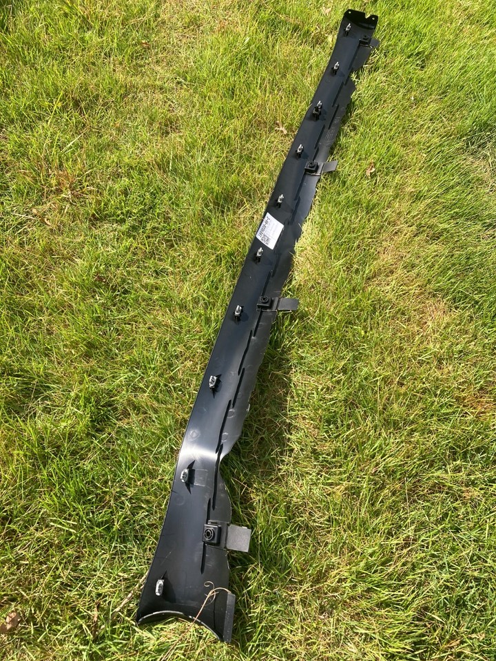 Tesla Model 3 Left Side Skirt Lower Rocker Cover 2017-2024 1089828-00-E ...