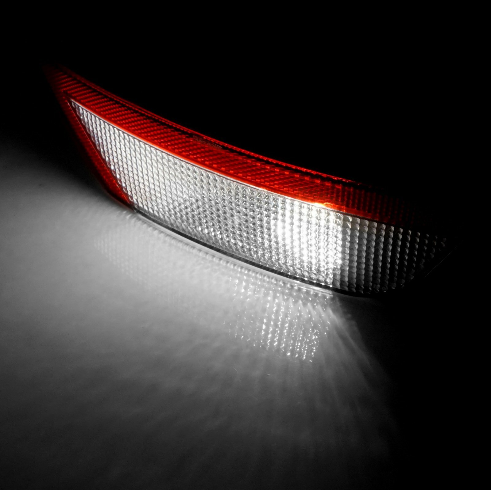 Fit Ford Focus MK II Kuga Rear Bumper Reflector Reverse Light Drivers ...