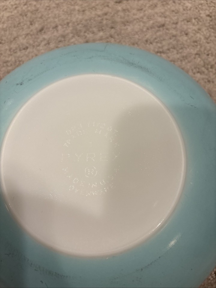 PYREX Vintage 2qt #023 Turquoise Round Mixing Bowl, USA - Nesting Bowl ...