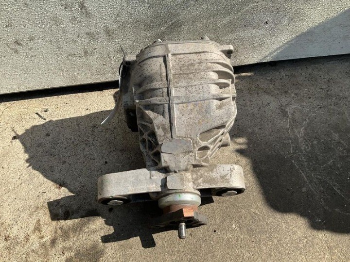 2012-2015 Chevrolet Camaro SS Rear Axle Differential Carrier Assembly ...