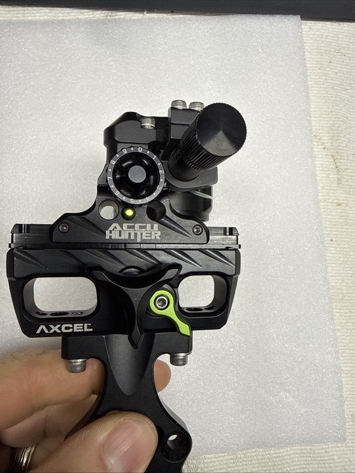 AXCEL AccuHunter Slider Bow Sight / AV Hunter | eBay