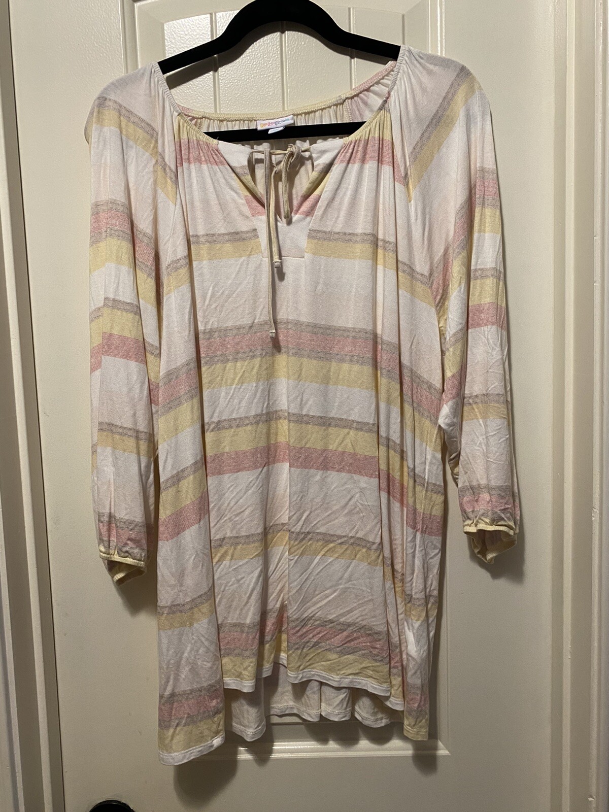 LuLaRoe Debra Peasant Top White Stripe Size 2X EUC | eBay