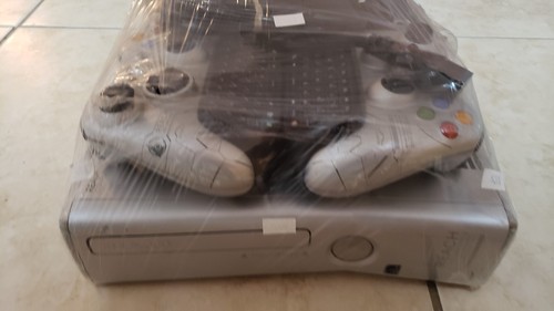 Halo Reach Limited Edition Xbox 360 Silver Console Working with 2 Controllers | eBay