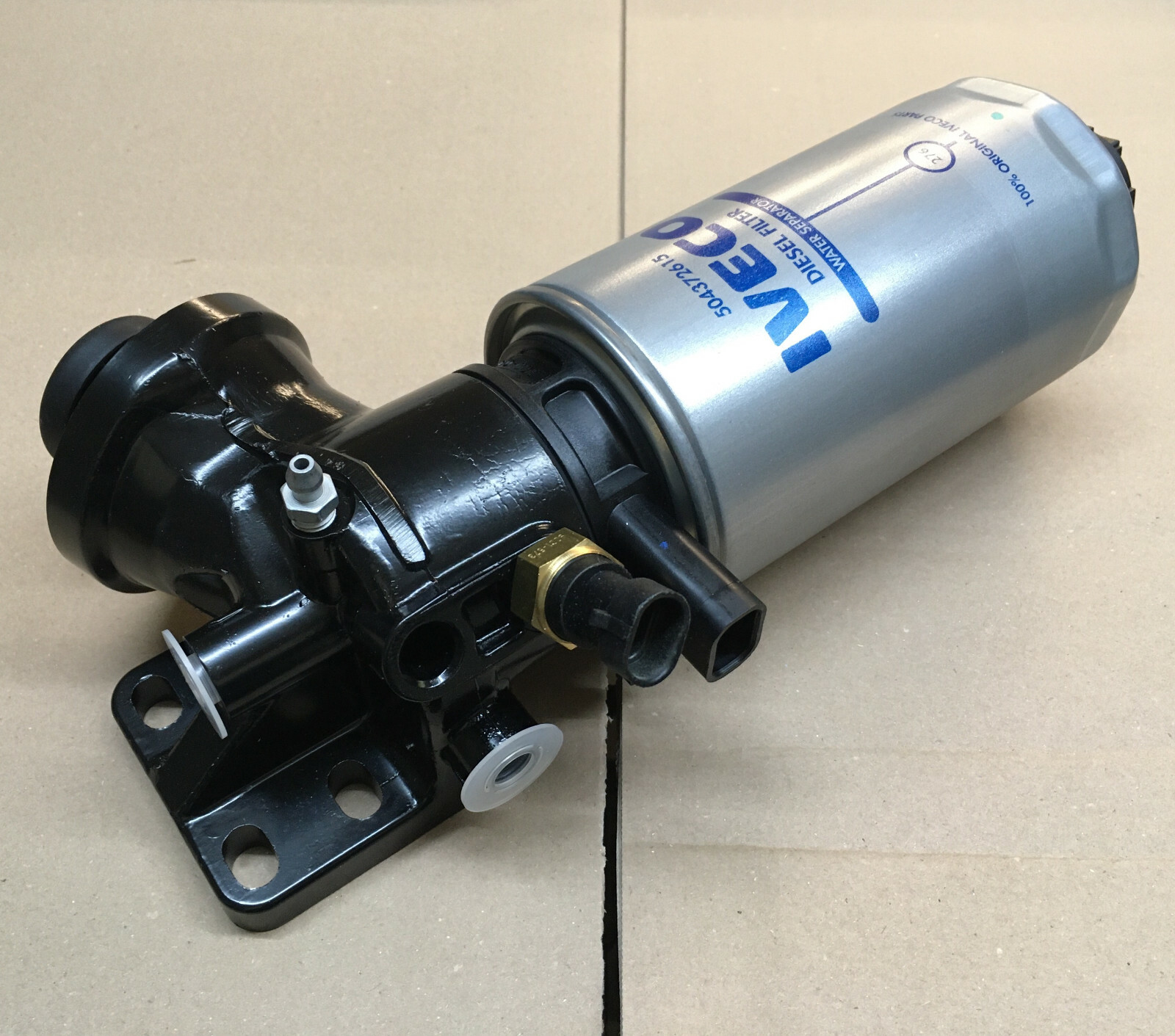 IVECO 504372615 Dieselfilter Kopf+Sensor Kraftstofffilter UFI 2499903 ...