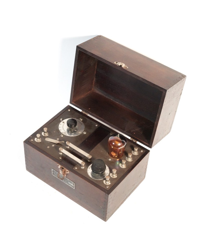 Exc. 1923 Splendid Sr. 1-Tube Split-Panel Radio w/Good Rainbow 01A Tube ...