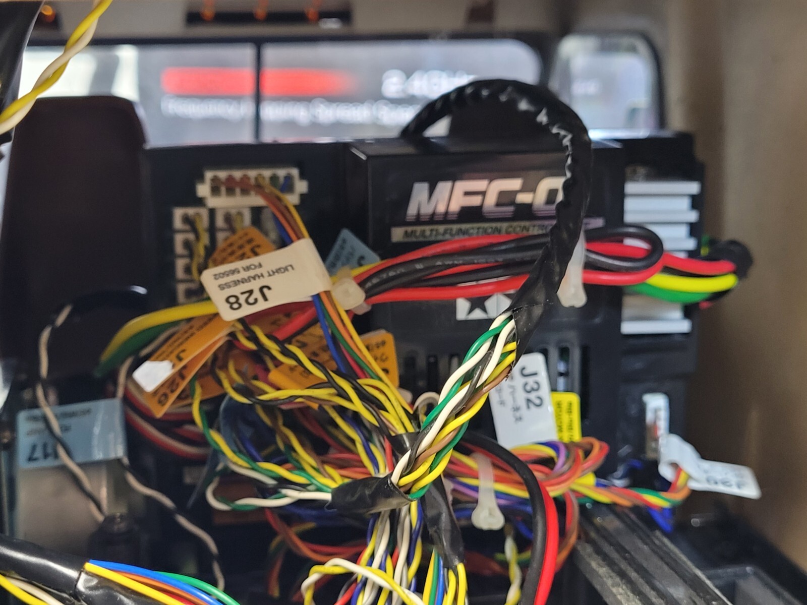 Tamiya 1/14 XB Cascadia Freightliner Truck +MFC-01 Sound LED Unit ...