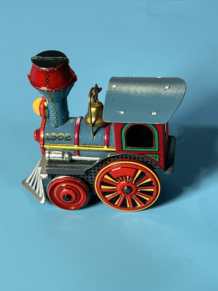 Hallmark Ornament Train Locomotive Pressed Tin Train Engine 1st in ...