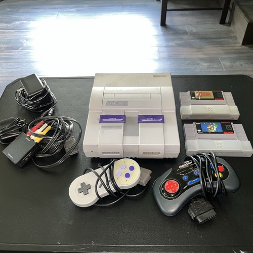 Super Nintendo Console Bundle w/ Zelda: A Link to The Past, + Super ...
