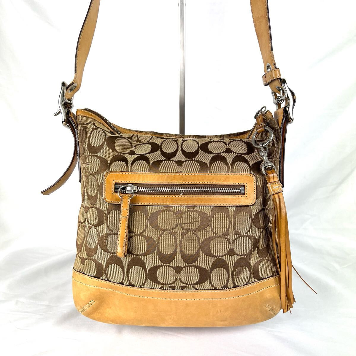 Coach Signature Logo Shoulder Bag Beige Canvas Leathe… - Gem