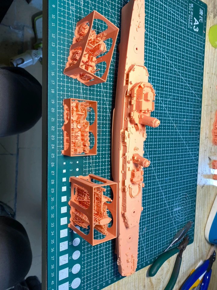 3D Printed 1/350 U.S. Navy Forrest Sherman-class Destroyer Unpainted ...