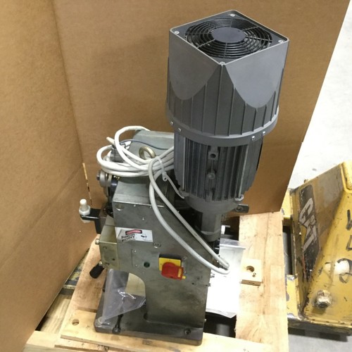 Mecal PE7 AUTO N/C Crimping Press, Stroke: 40mm, 3-Phase Motor, 2 Ton ...