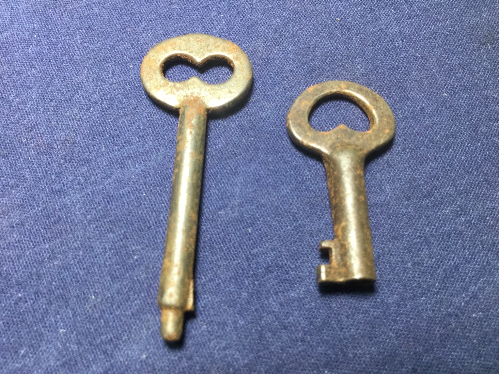 Bit & Barrel Skeleton Keys, Set of 4 - Locksmith, Steampunk, Jewelry | eBay