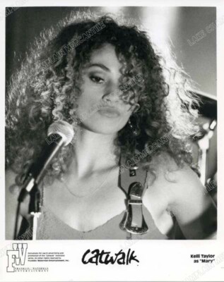 Catwalk Kelli Taylor Press Photo 8X10 The Net mission genesis All My ...