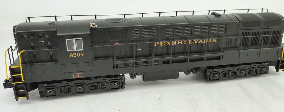 Lionel 52315 Pennsylvania 8705 O Gauge FM Trainmaster Diesel Locomotive ...