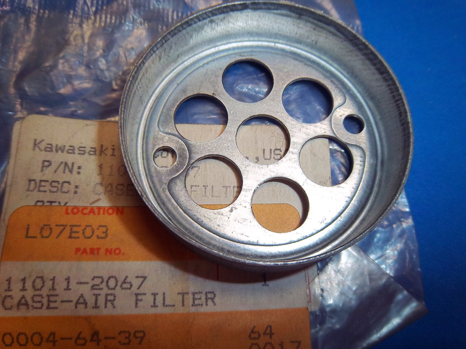 Genuine Kawasaki AIR FILTER CASE 11011-2067 OEM M17 | eBay
