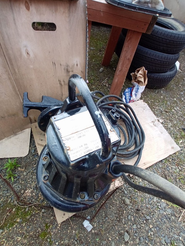 ITT Flygt 3085 Submersible Well Pump | eBay