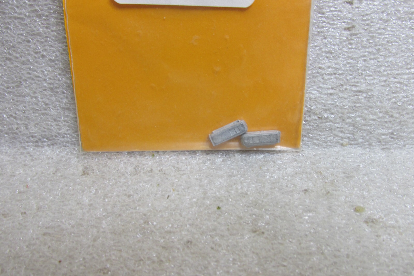 NEW N SCALE MICRO ENGINEERING 2 GAS PUMPS | eBay
