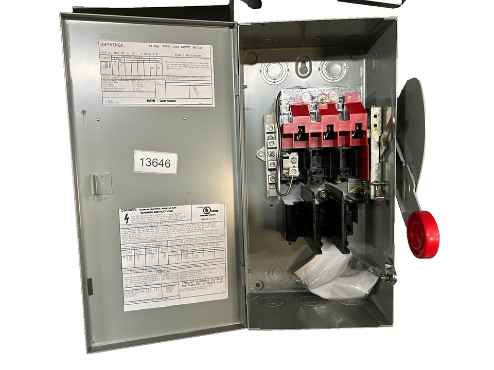 Eaton DH261NGK Heavy Duty Safety Switch, 3 Poles 30 Amps 600VAC | eBay