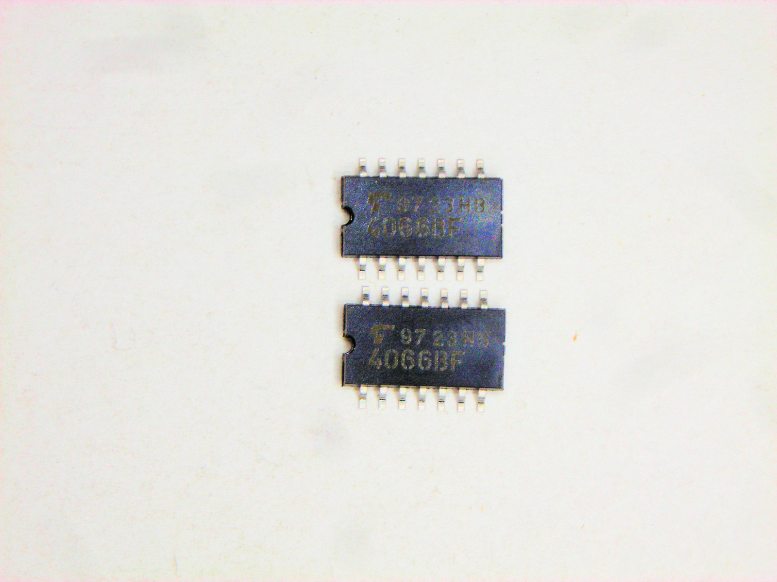 TC4066BF "Original" Toshiba 14P SMD CMOS IC 2 pcs | eBay
